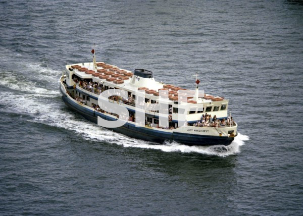 064 Lady Wakehurst 1980